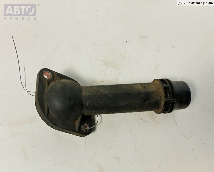 Корпус термостата Volkswagen Passat B5