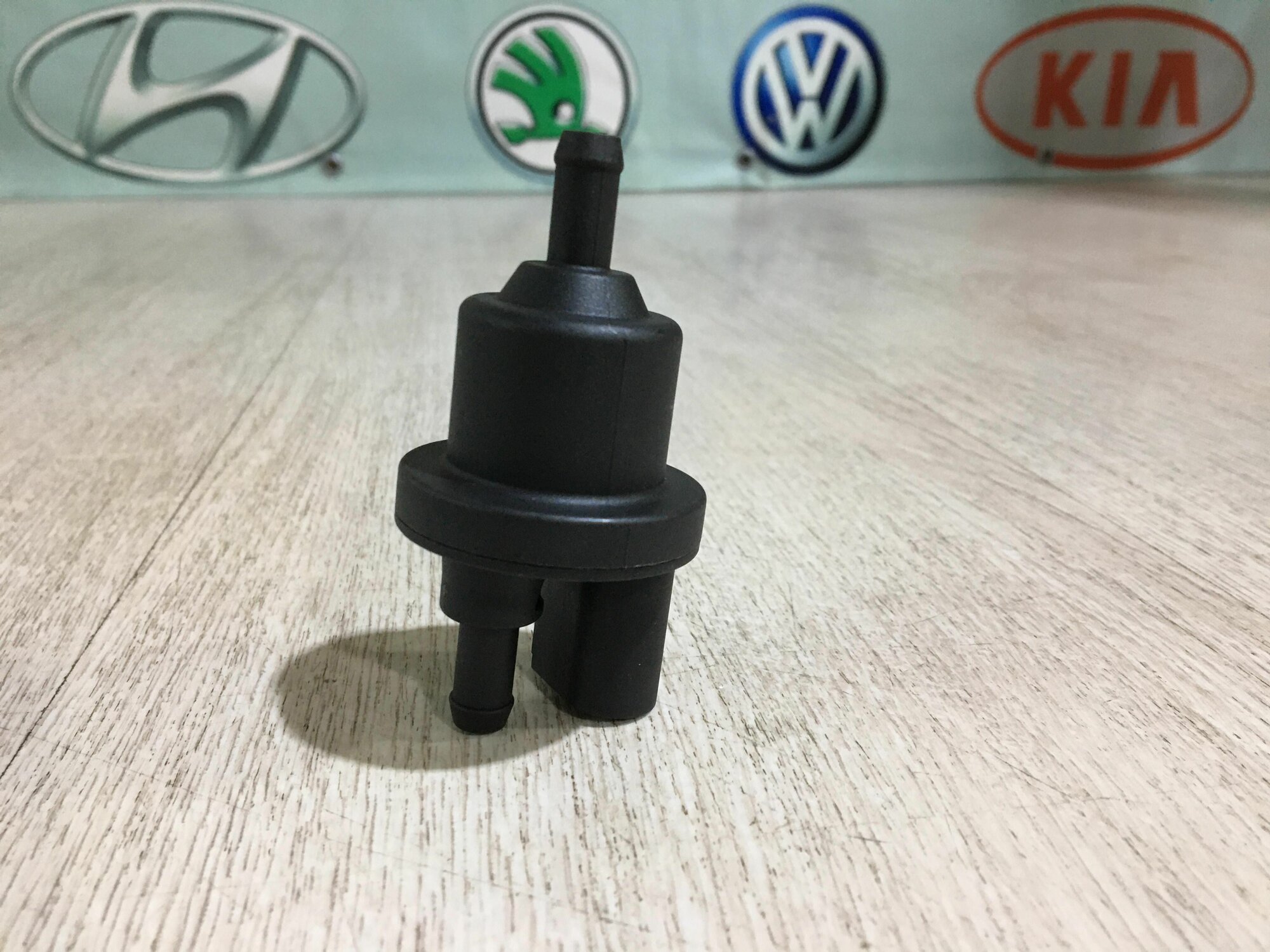 Клапан топливный абсорбера Polo Поло Rapid Рапид Fabia Фабия Golf Гольф Сеат Шкода Фольксваген