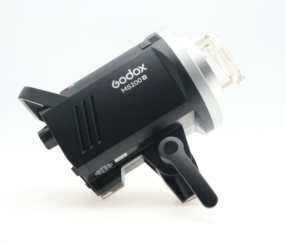 Моноблок импульсный комиссионный Godox MS200V (б/у, гарантия 14 дней, S/N отсутствует)