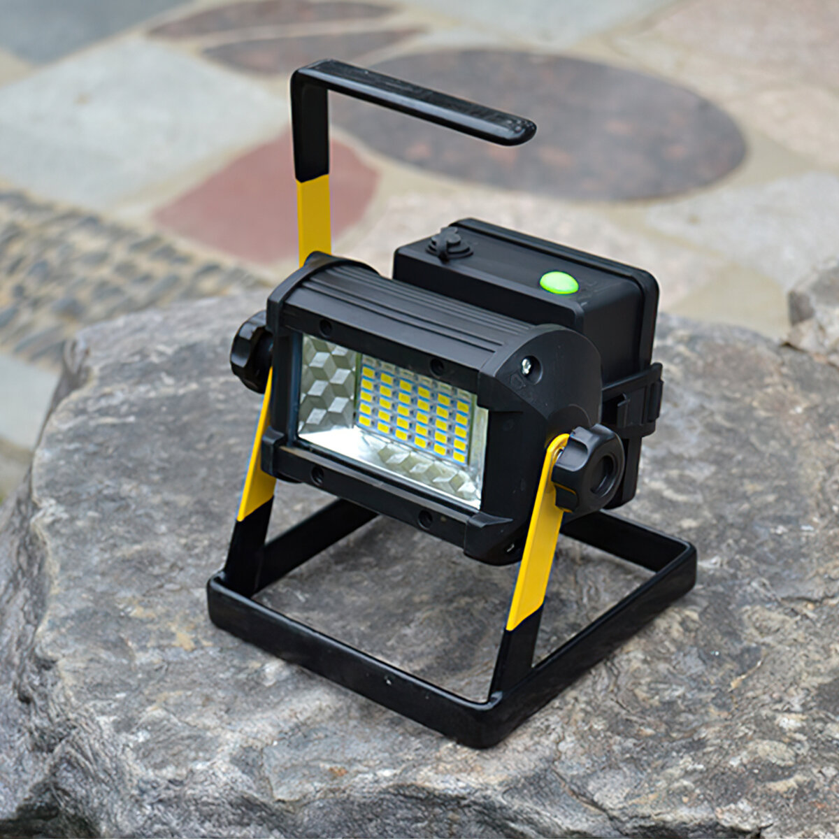 Прожектор W807, переносной, светодиодный, 50Вт, аккумуляторы 18650