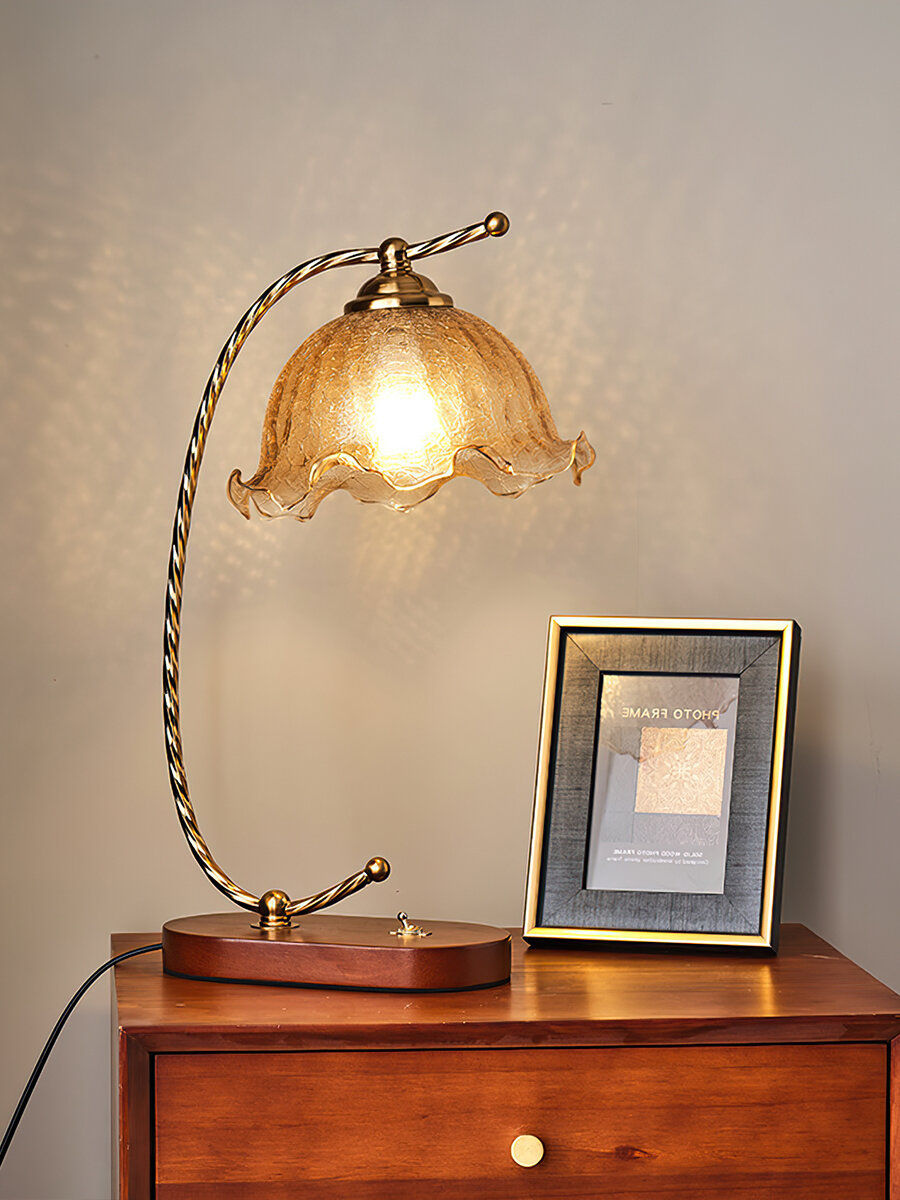 Настольная лампа, E27, 40 Вт, Арт-деко, коричневый плафон, золотой выключатель