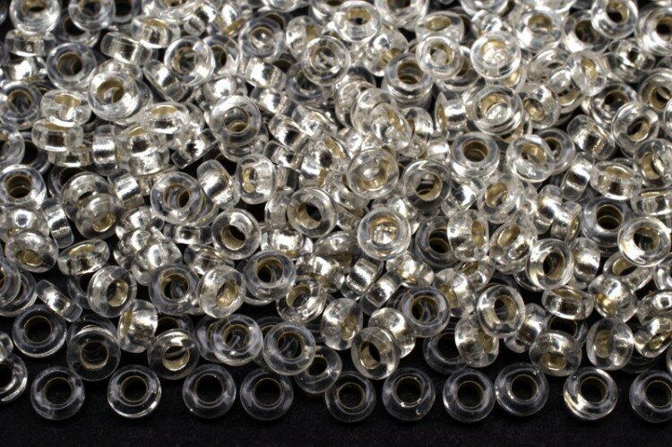 Бисер MIYUKI Spacer 3х1,3 мм #0001 хрусталь, серебряная линия внутри, 5 грамм