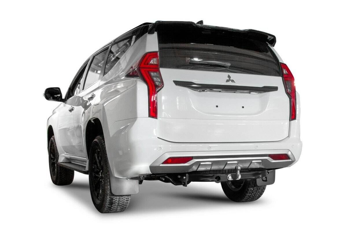 Фаркоп Berg для Mitsubishi Montero Sport III поколение рестайлинг 2019-н. в./Pajero Sport III поколение рестайлинг 2021-н. в, шар F, 2000/75 кг, F.4016.001
