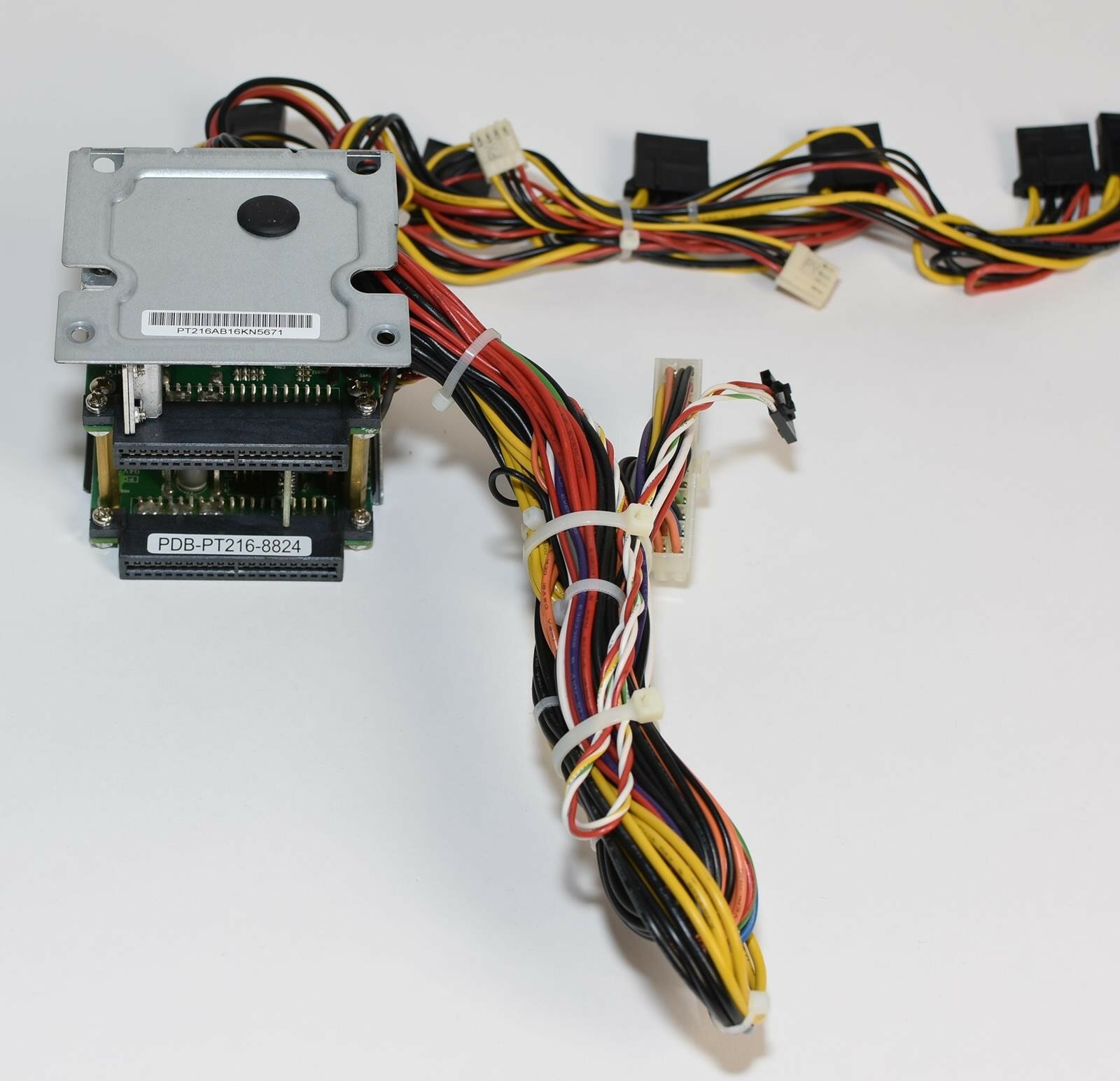 Распределитель питания Supermicro PDB-PT216-8824, для серверов