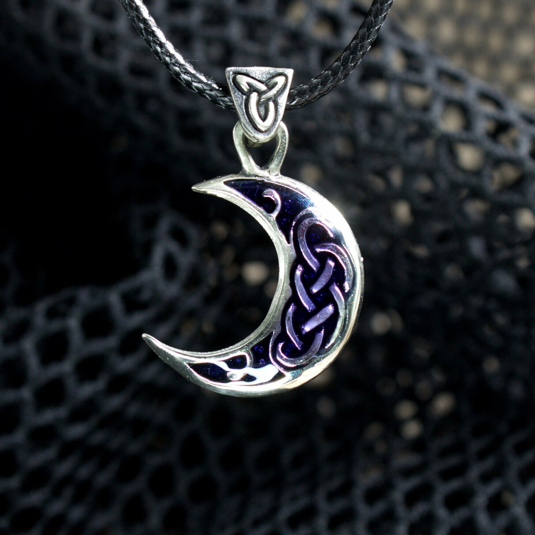 Подвеска, эмаль