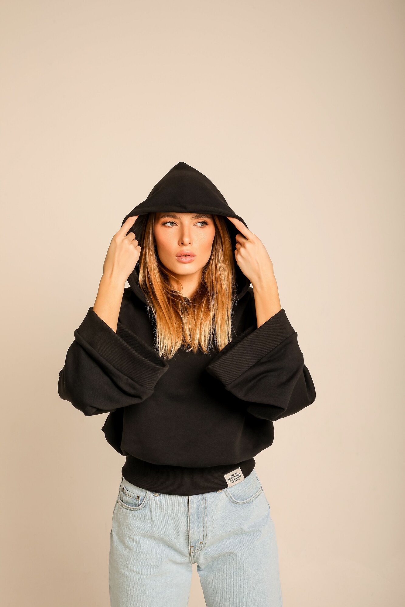 Худи спортивное