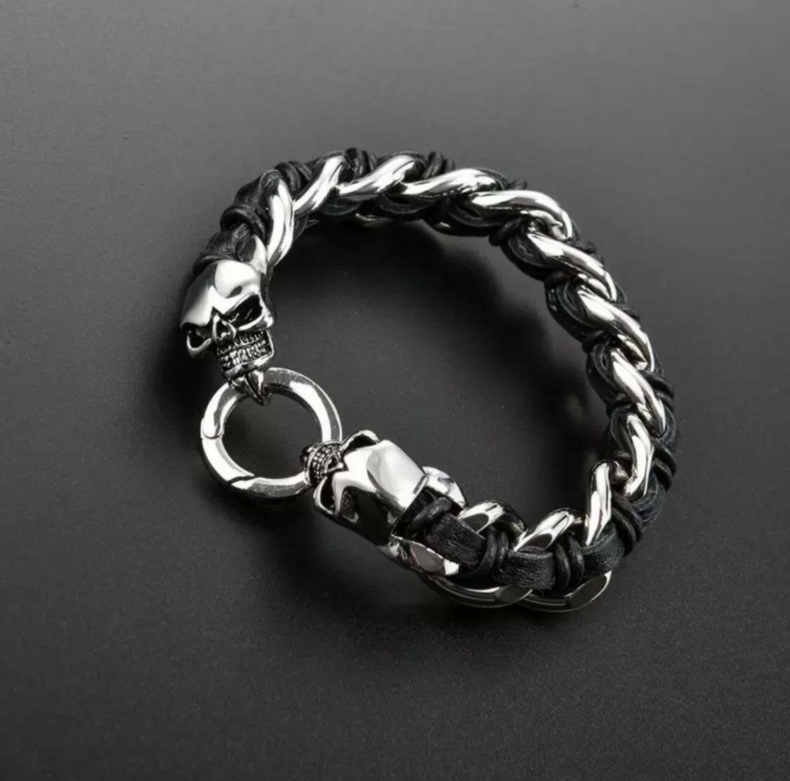 Жесткий браслет Sharks Jewelry, размер 22 см, черный, серебристый — фото 1