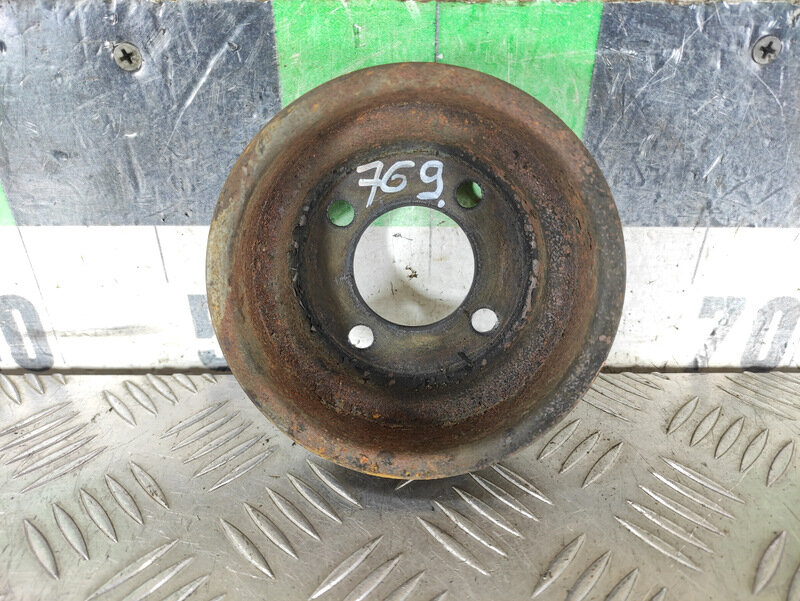 Шкив водяного насоса помпы TOYOTA Land Cruiser Prado 2002 1637175040