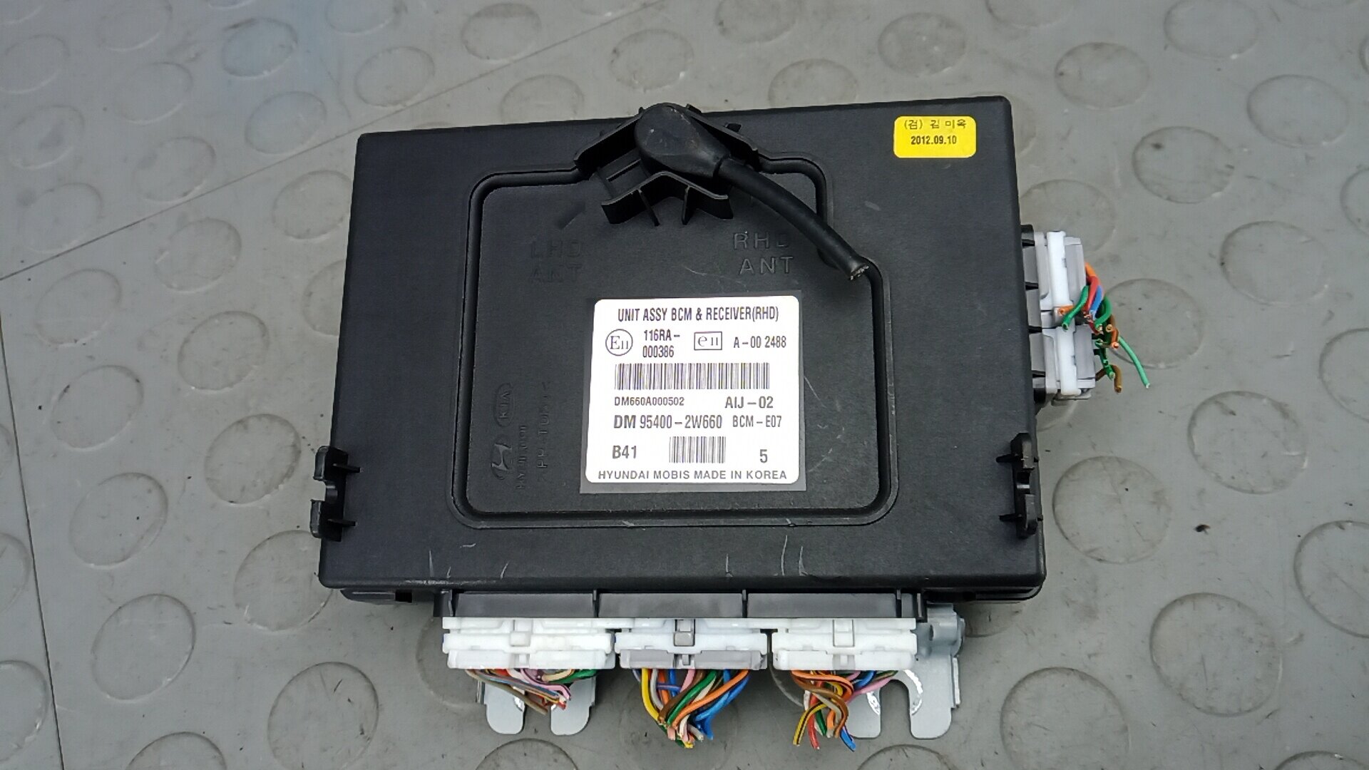Блок управления HYUNDAI SANTA FE 3, Номер 954002w660