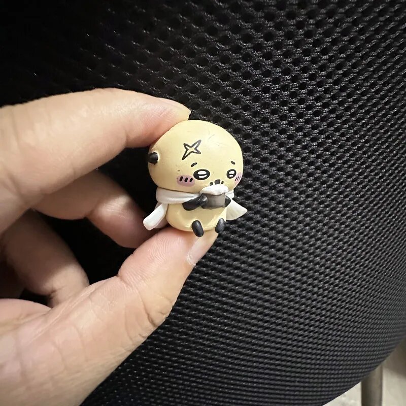 Фигурка Bandai Jhikwas Каштан, бежевый