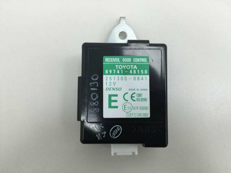 Блок электронный Lexus RX 300/330/350/400h XU30 2003-2009