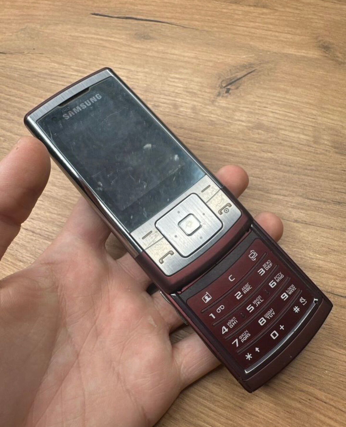 Samsung SGH-L811