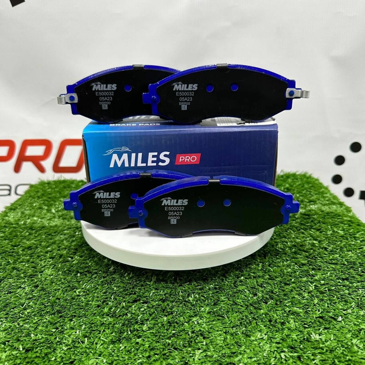 Колодки передние MILES "Керамика" для Chevrolet Lacetti (J200) / Daewoo Nexia (1.6 16кл.), Nubira, Leganza