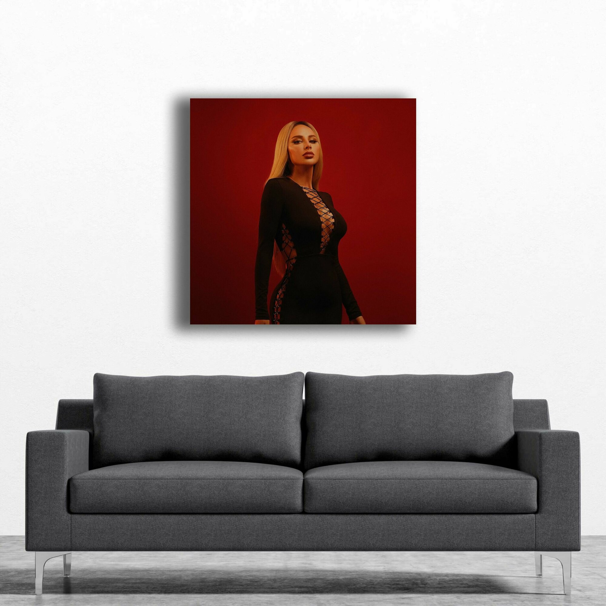 Интерьерная картина на холсте / Певица / Анна Асти 70*70