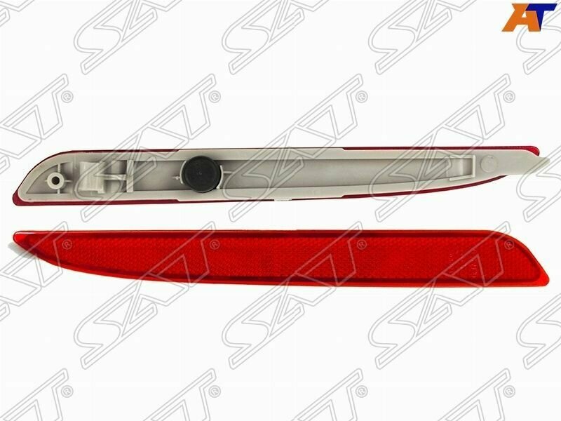 Отражатель левый в задний бампер MAZDA 3/AXELLA 11-13 LH