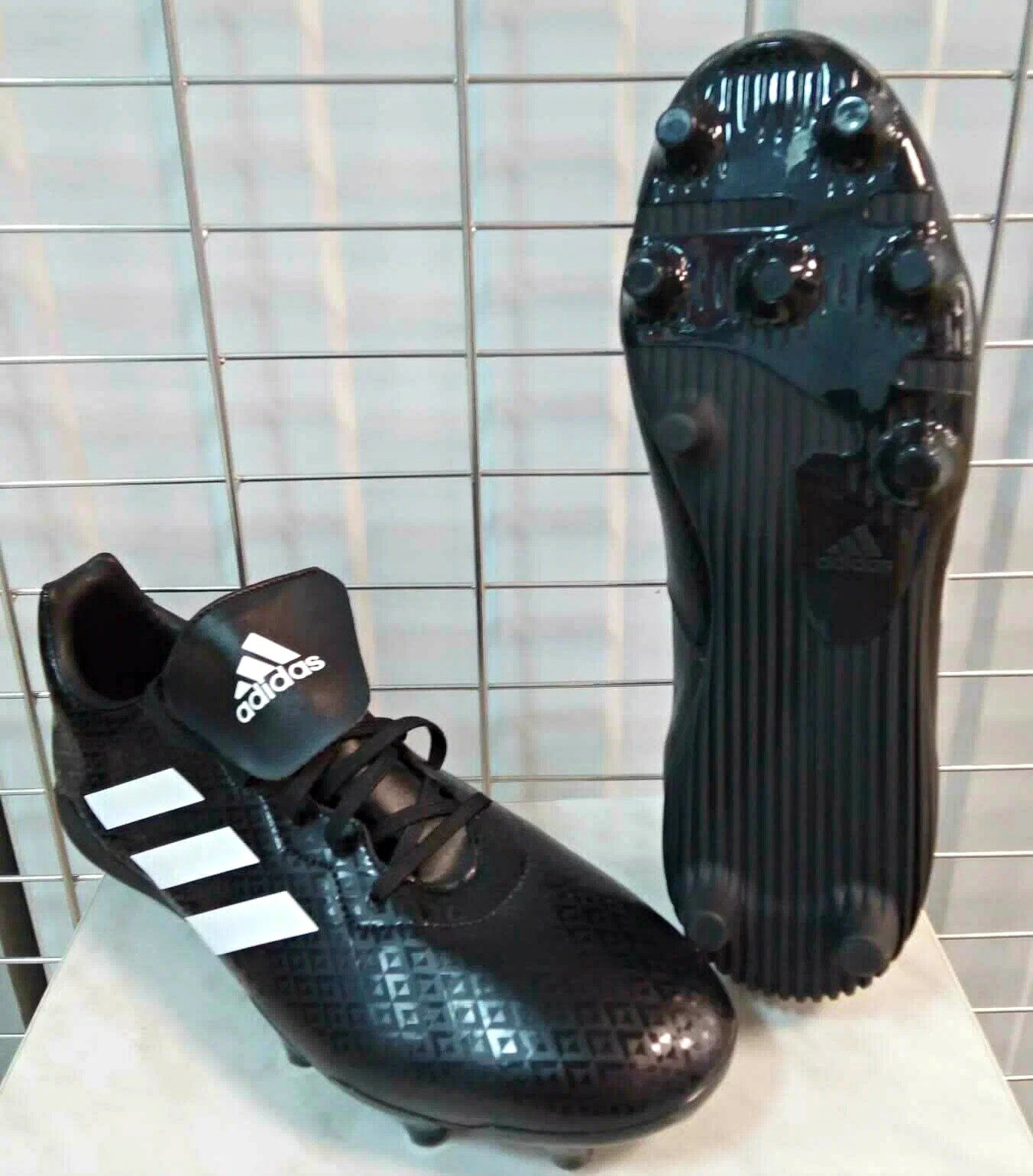 Для регби Размер 45 ( длина по стельке 29 см ) ADIDAS RUGBY Бутсы регбийные бампы кроссовки