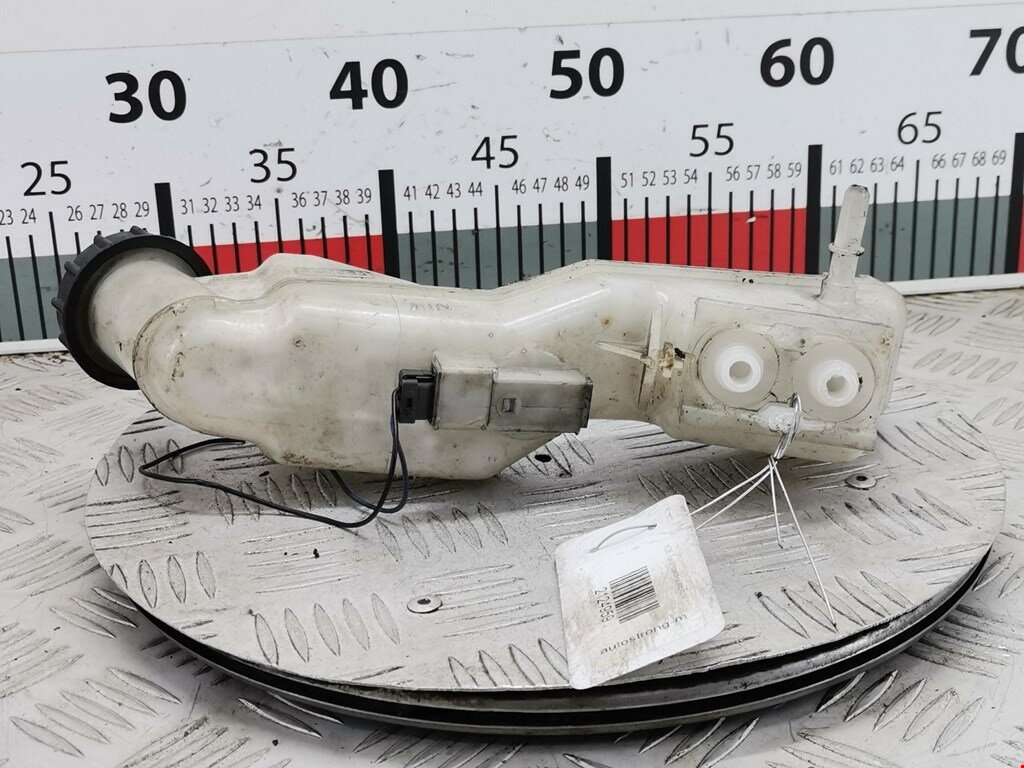 Бачок тормозной жидкости Ford Fiesta 6 1746594 арт. 2124959