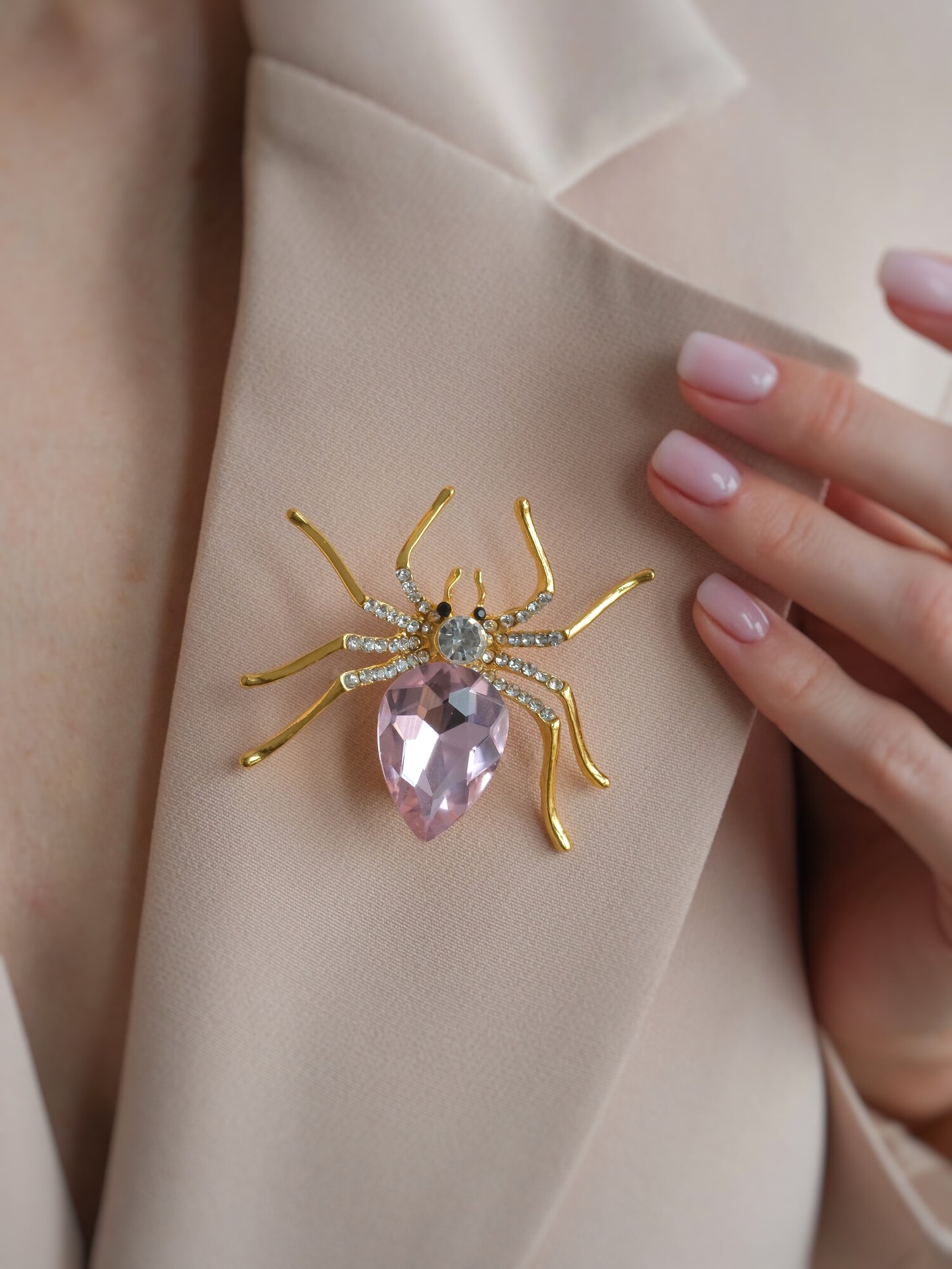 Брошь, кристалл