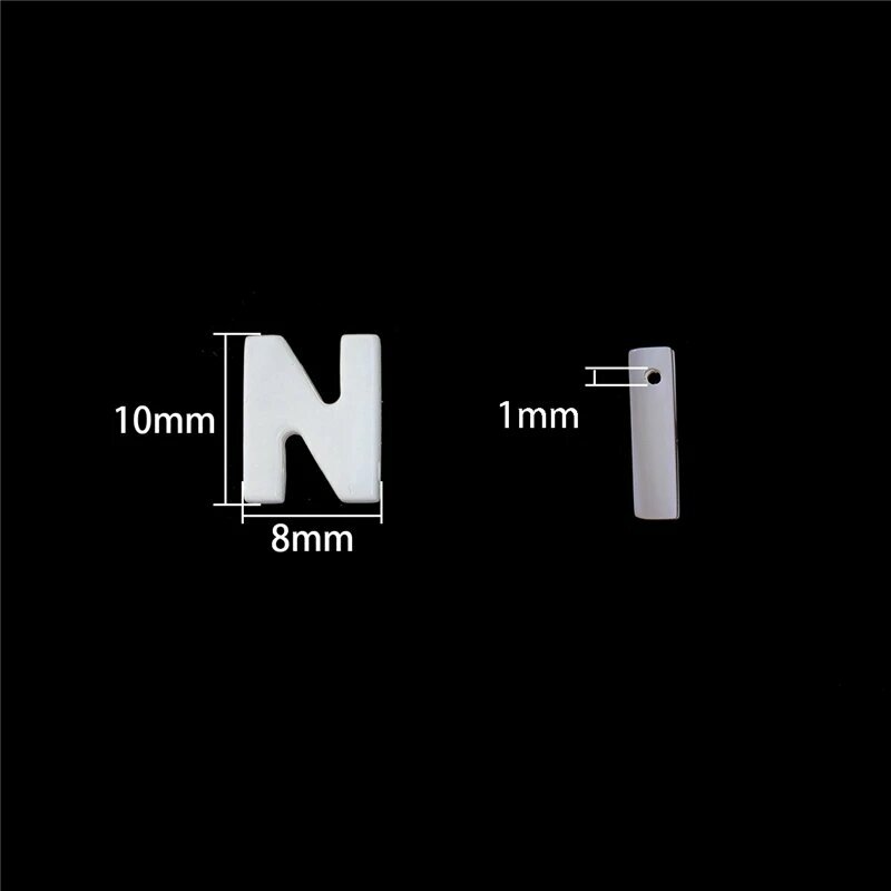 Бусина белая "N", 10x8 мм