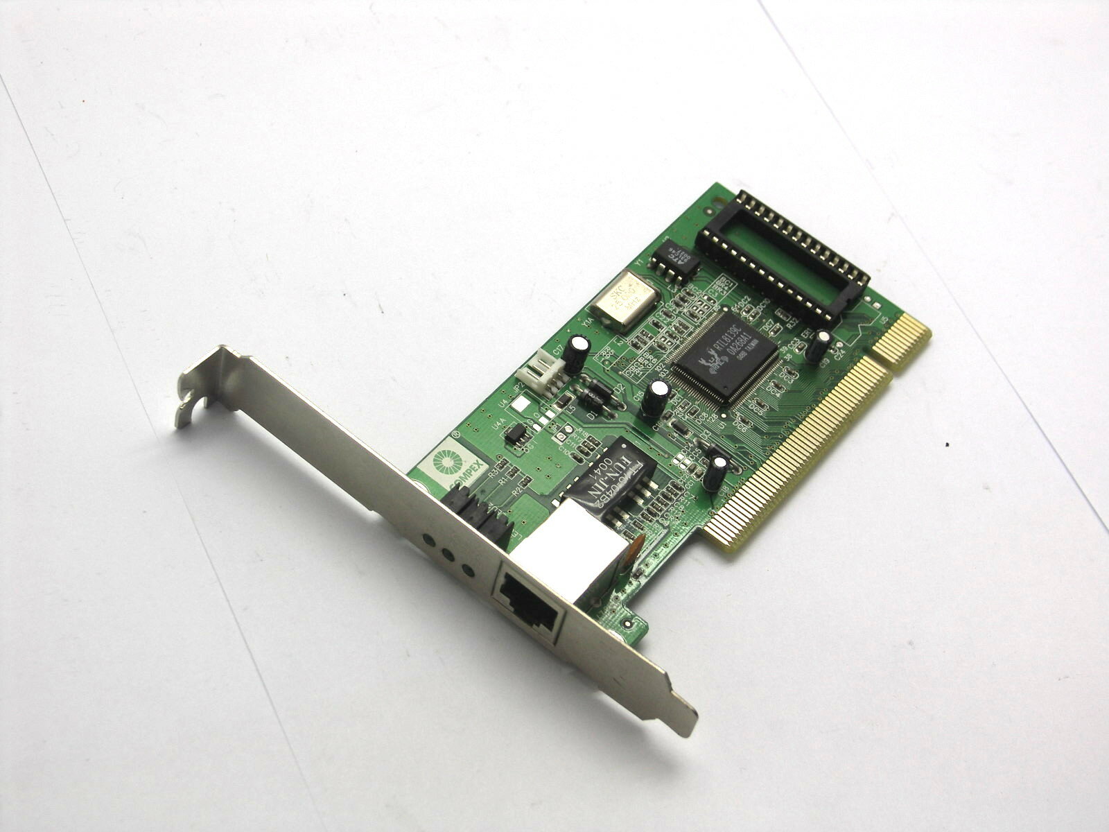 Сетевой адаптер Realtek RTL8139C 10/100Mb TX/RX UTP PCI