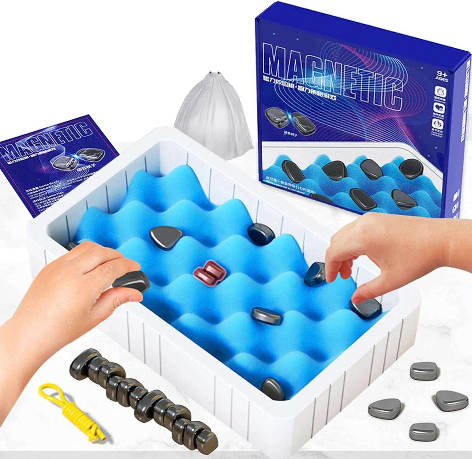 Магнитная Шахматная Игра, Магнитный Набор Шахмат, Игровая Доска Магнитные Шахматы, Интерактивная Настольная Магнитная Игра для Родителей и Детей, Подходит для Семейных Собраний и Путешествий, 20 ШТ Магнитные Шахматы, 1 ШТ Игровой Пенопласт, 1 ШТ Сумка