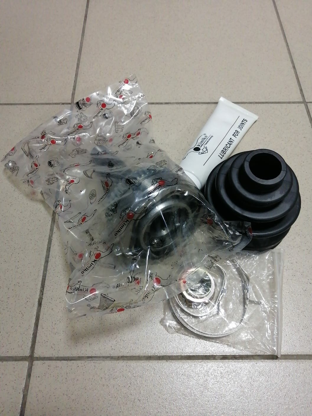 Шрус наружный (26 наружных, 23 внутренних шлица) KIMIKO Geely Vision [1.5 16V 5MT седан] 1064001829KM