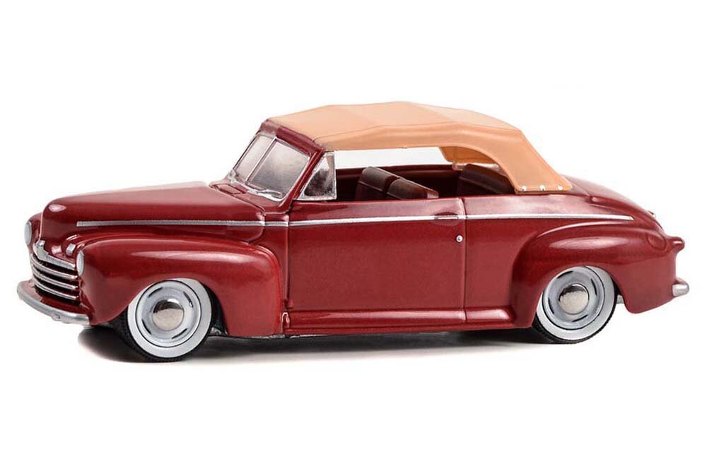 Модель коллекционная GREENLIGHT Ford super de luxe convertible 1946 (из т/c "большой ремонт") (длина модели 6-10 см)