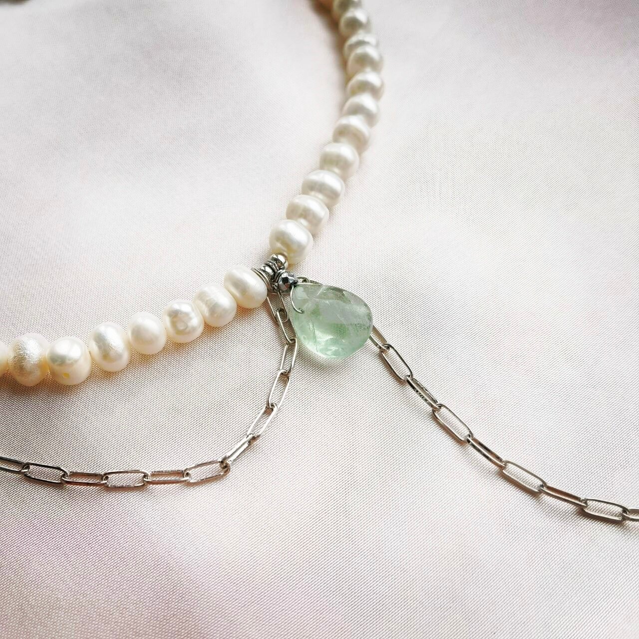 Серьги, жемчуг культивированный, флюорит