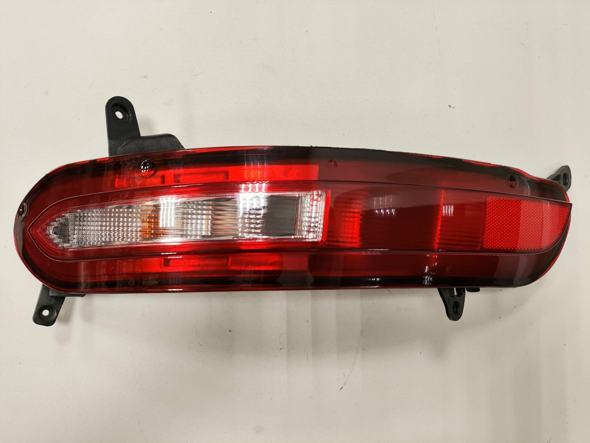 Фонарь противотуманный задний левый Chery Tiggo 5 FL (2016-2020) [2.0 16V 5MT внедорожник] T214416030BA