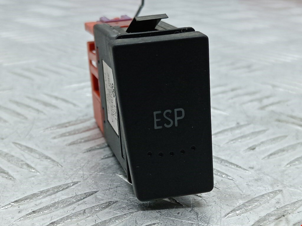 Кнопка антипробуксовочной системы Volkswagen Passat 5 GP 3B0927134A арт. 1875498