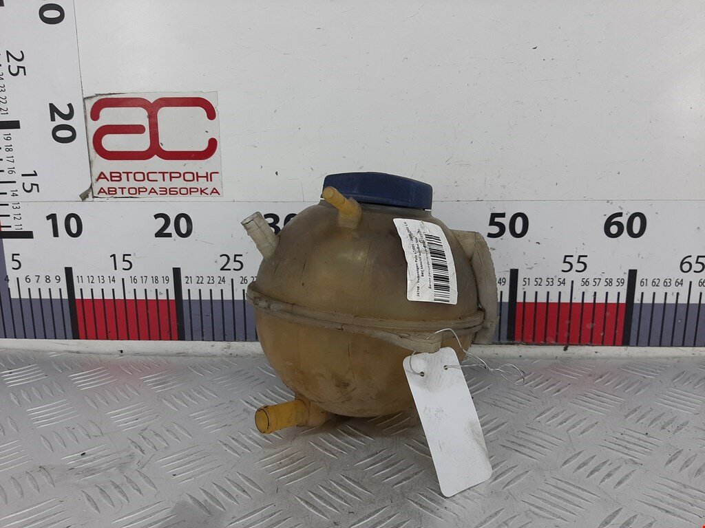 Бачок расширительный Volkswagen Polo 4 1J0121403B арт. 1716961