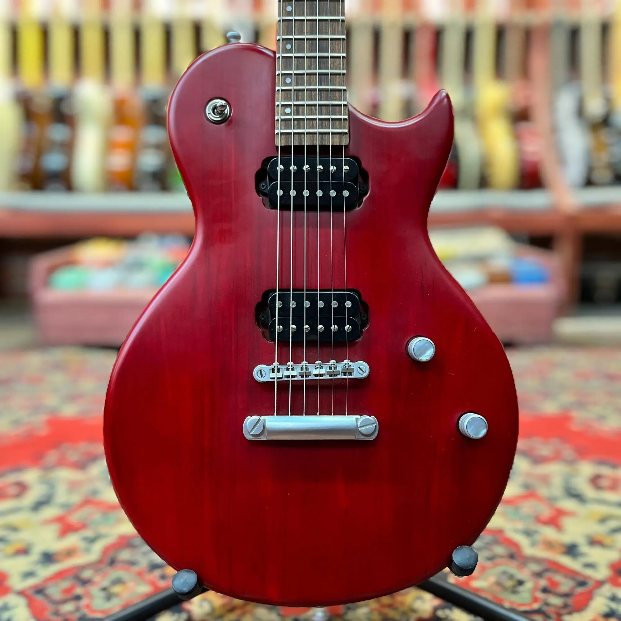 Электрогитара Aria PE-EXO HH Natural, музыкальный инструмент для начинающих музыкантов и профессионалов