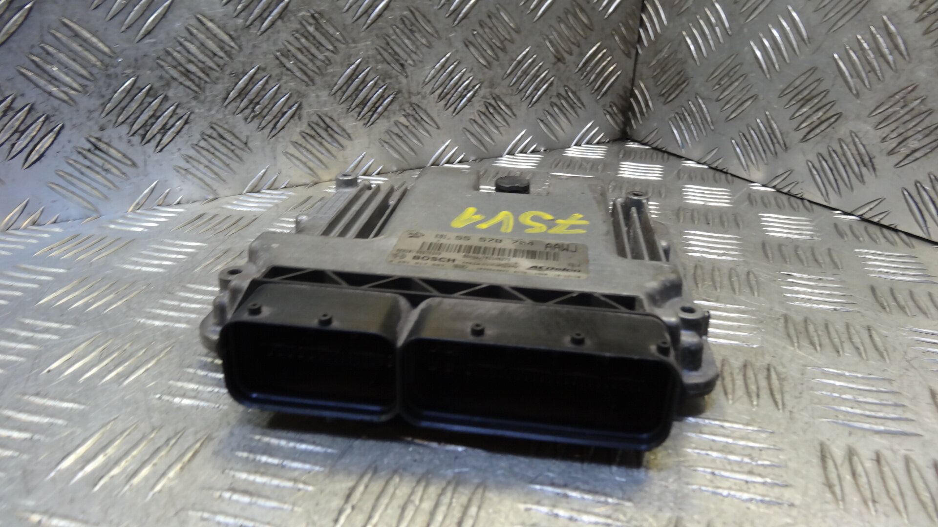 Блок управления двс OPEL ASTRA J, Номер 0281017587, 55578704