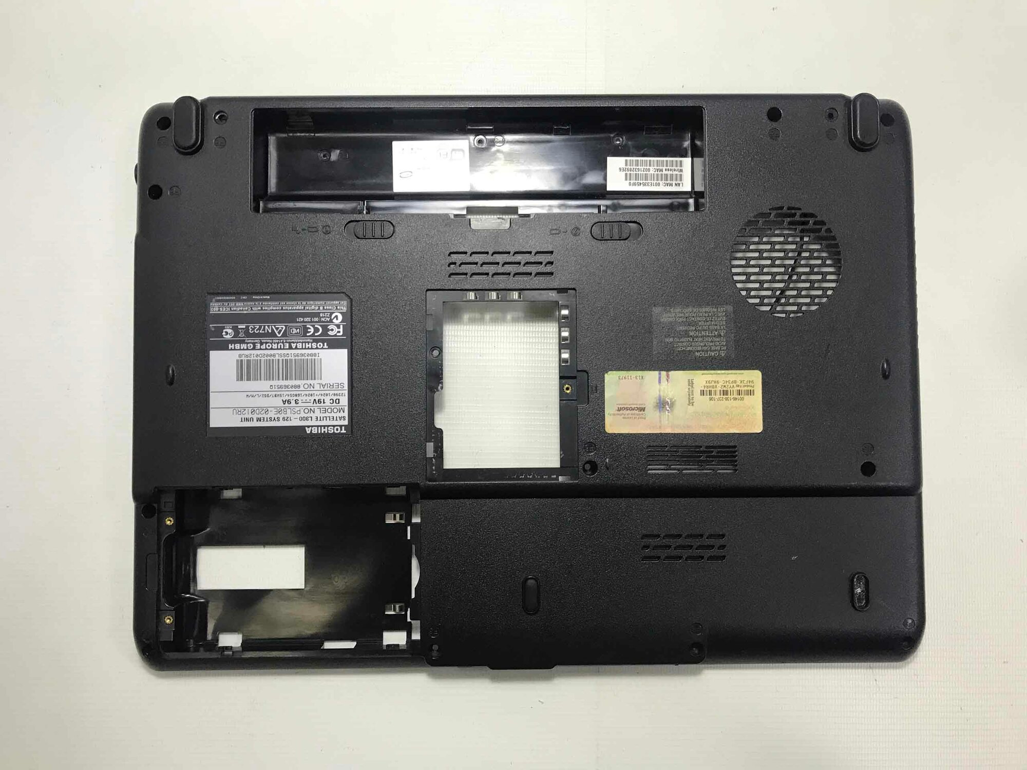 Поддон для Toshiba L300-129