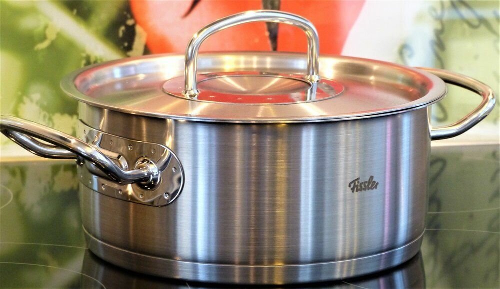 Сотейник с крышкой Fissler 2 Original Profi Collection 2,6 л, 20 см, сталь нержавеющая