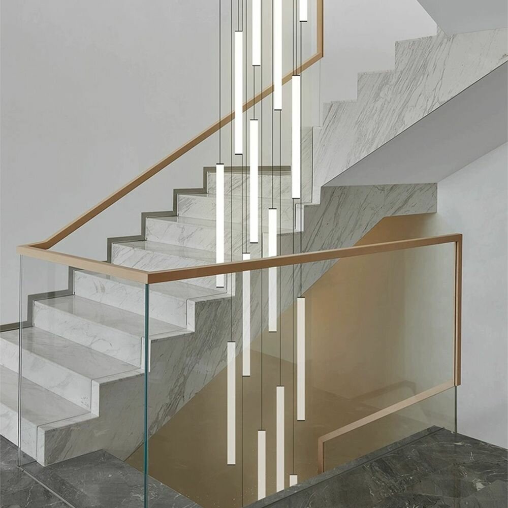 Лестничная люстра