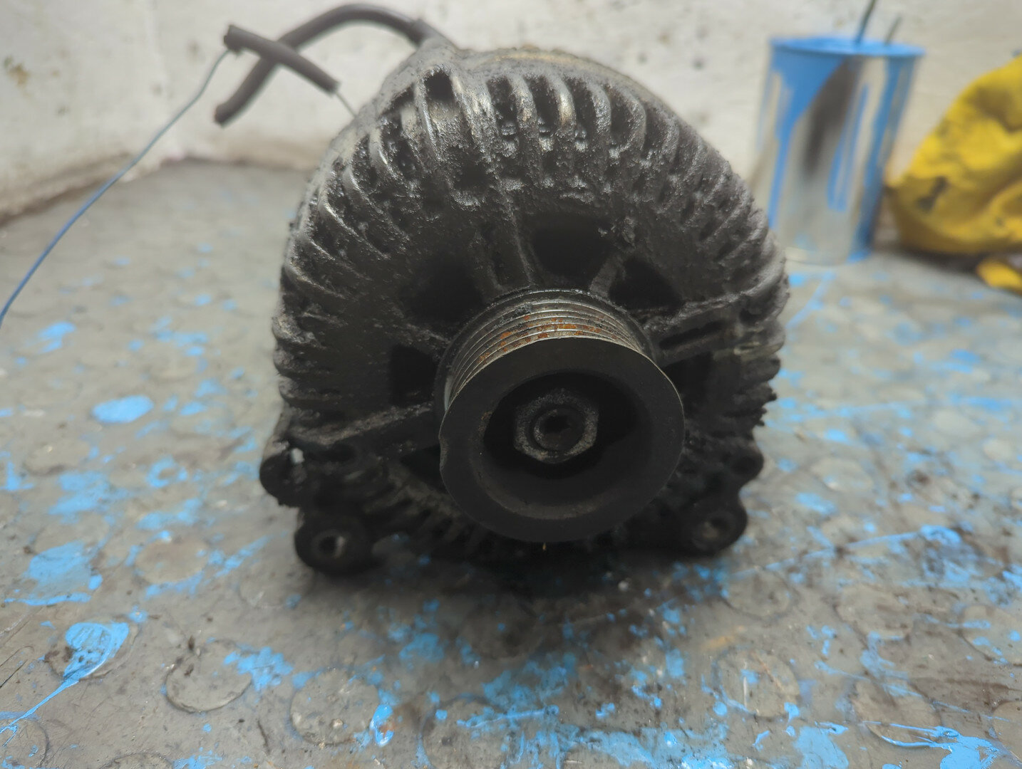 Генератор Audi A6 (C6) Б/У