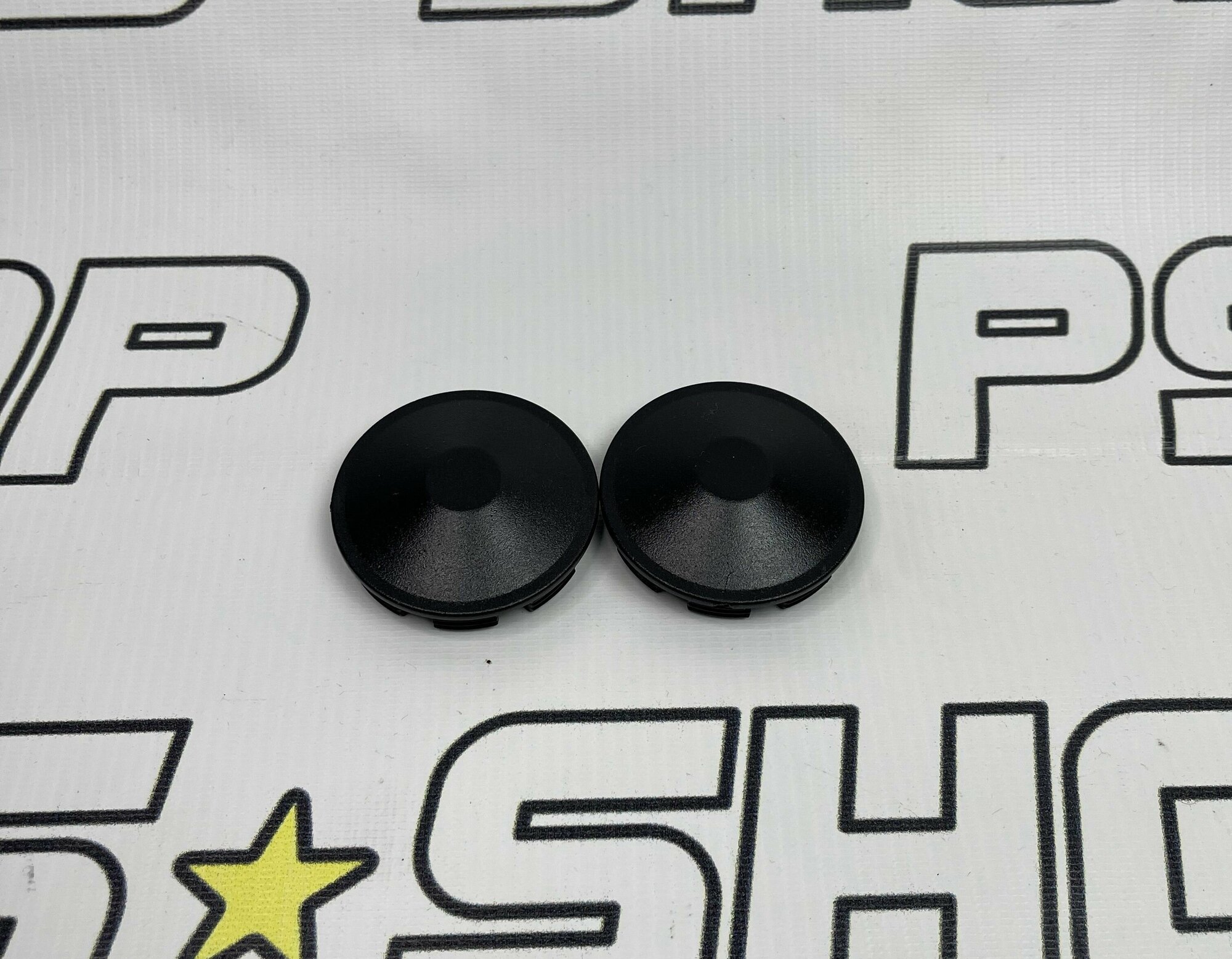 Колпачок ступицы заднего колеса (пластик) для ВАЗ LADA Vesta, Xray, Largus. Комплект (2 шт.)