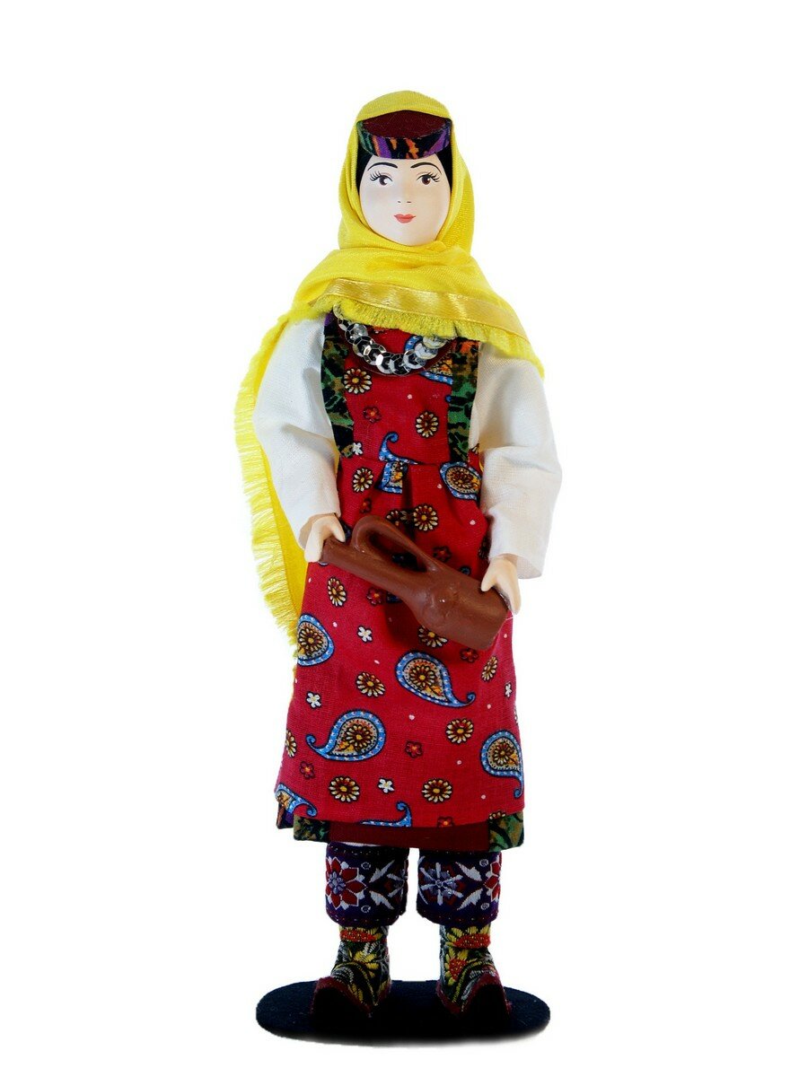 Кукла коллекционная в Азербайджанском костюме