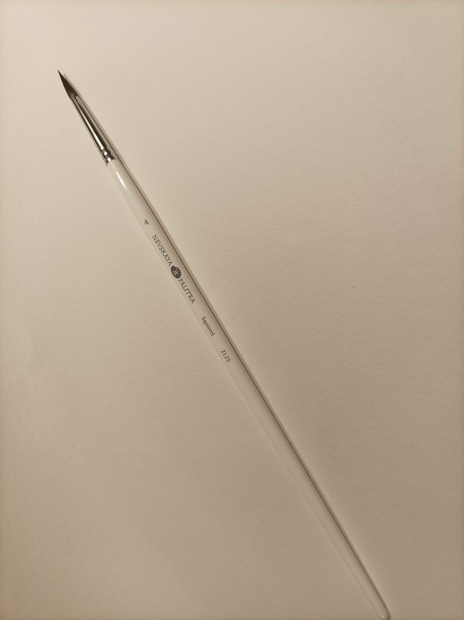 Кисть художественная белка NP круглая N 4 длинная ручка