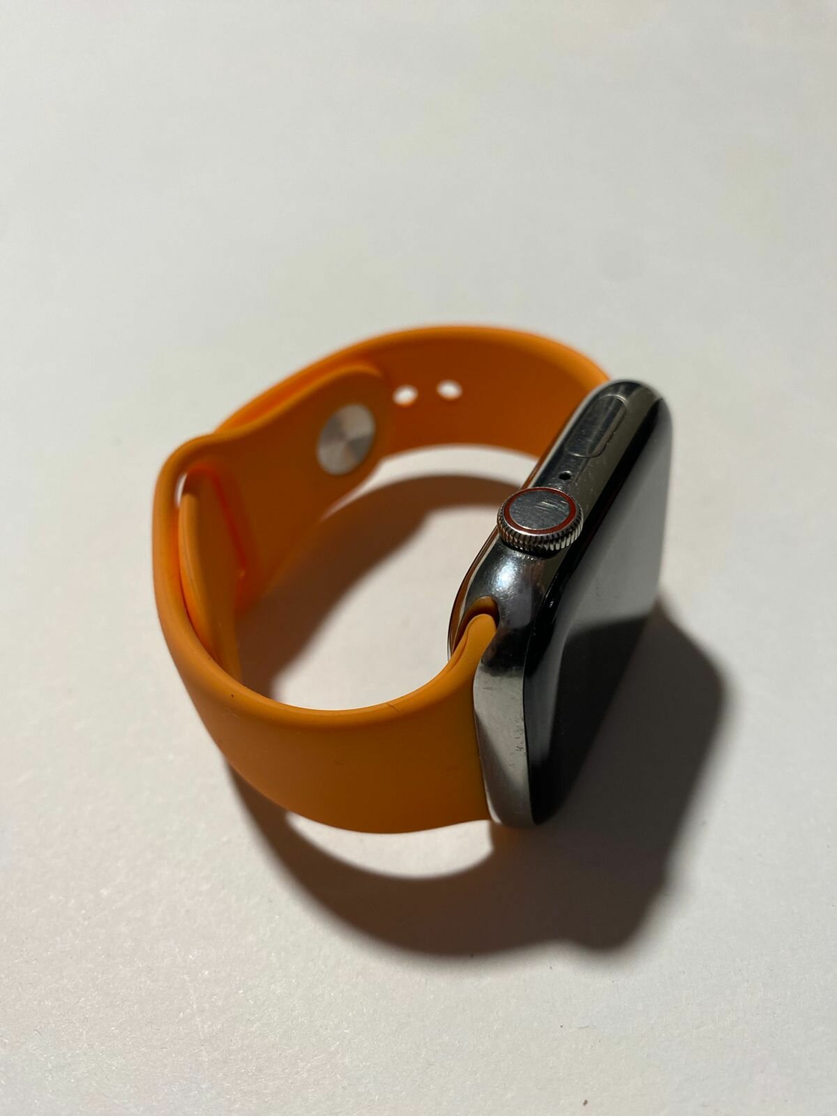 Силиконовый ремешок для Apple Watch оранжевый 38-40-41