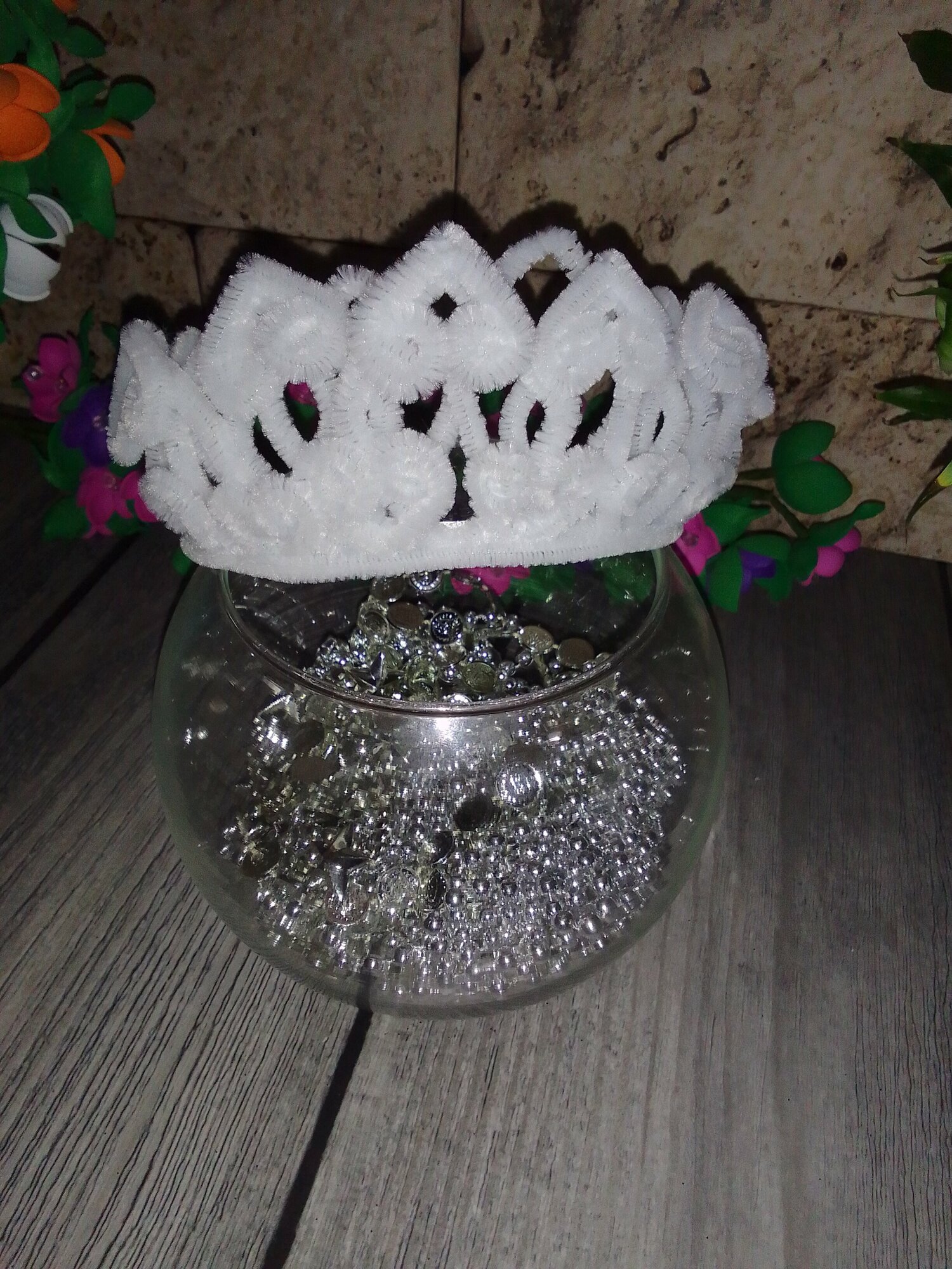 Диадема-Белая корона -большая