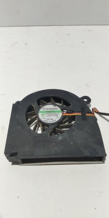 Кулер Asus X51 X58 PRO52 ORG p/n: GB0506PGV1-A 13. V1. B2495. F. GN