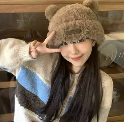 Шапка для женщин