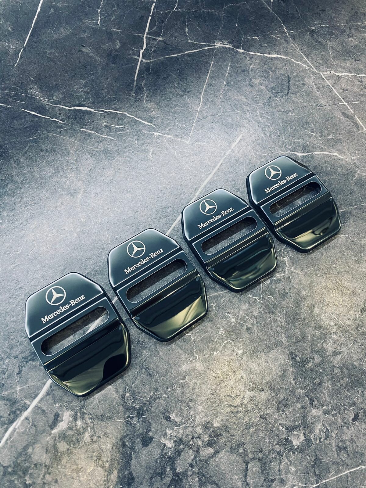Накладки на дверные замки Mercedes
