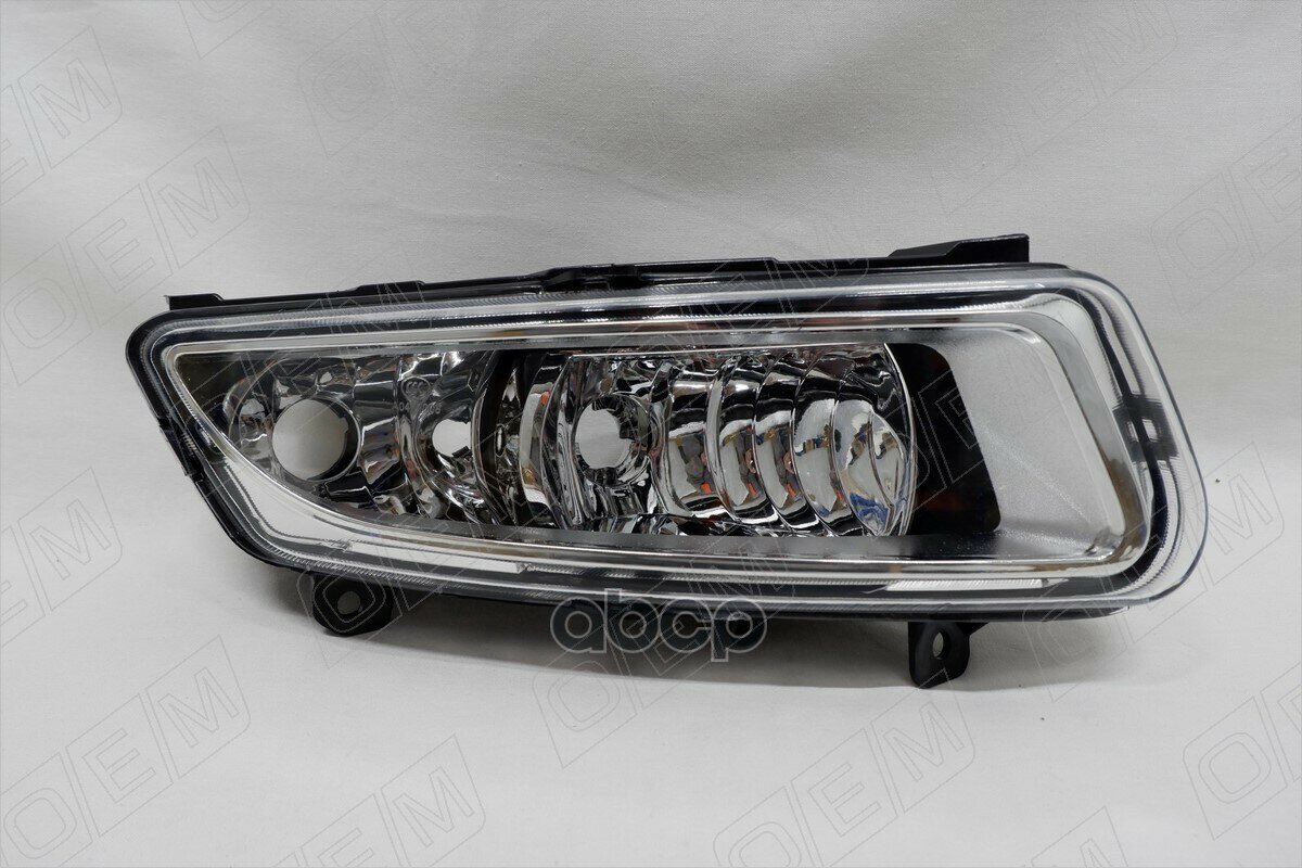 O.E.M. OEM0050PTFPR Фара противотуманная правая Volkswagen Polo sedan 5 2015-2020, две лампы