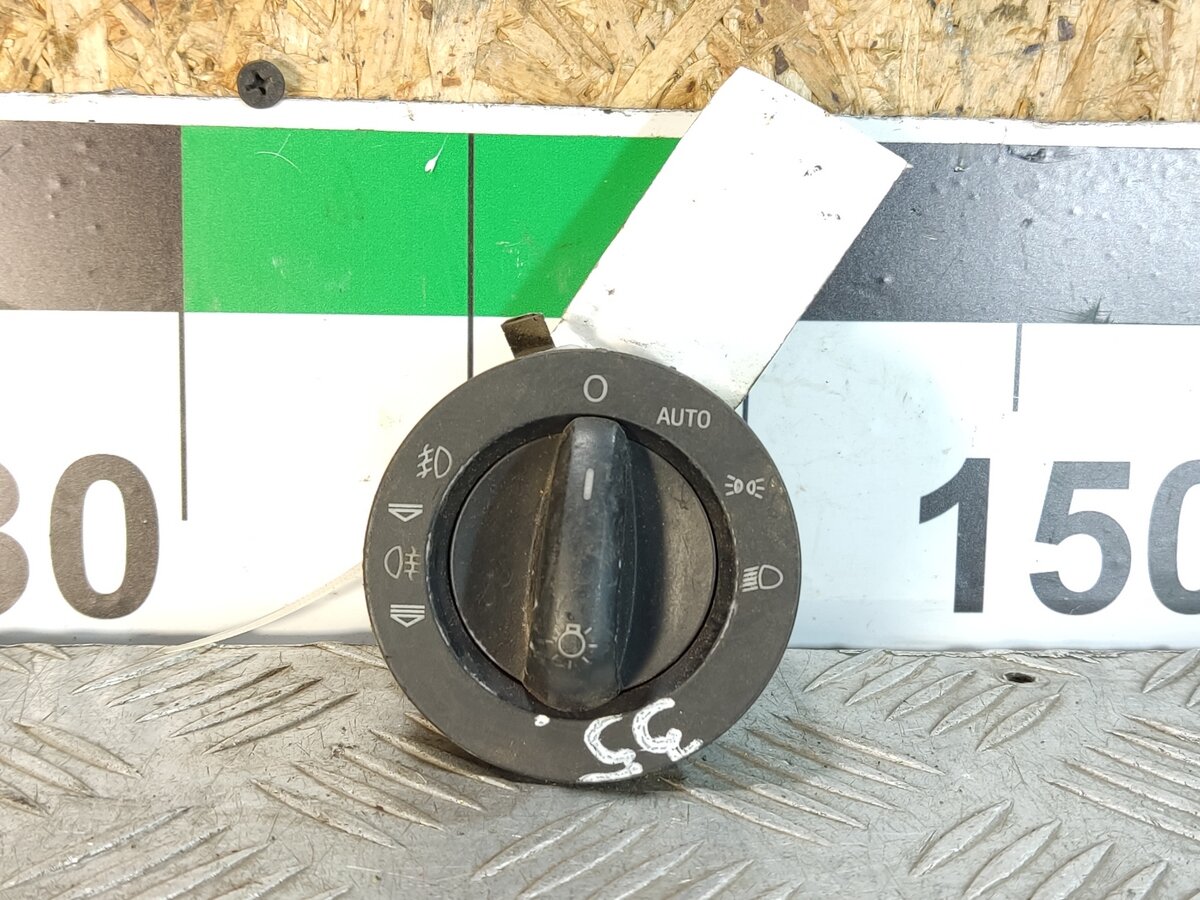 Переключатель света фар AUDI A6 C6 2004-20 4F1941531D
