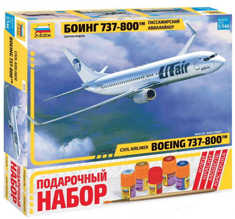 Звезда Сборная модель Подарочный набор Пасс. авиалайнер "Боинг 737-800" Звезда