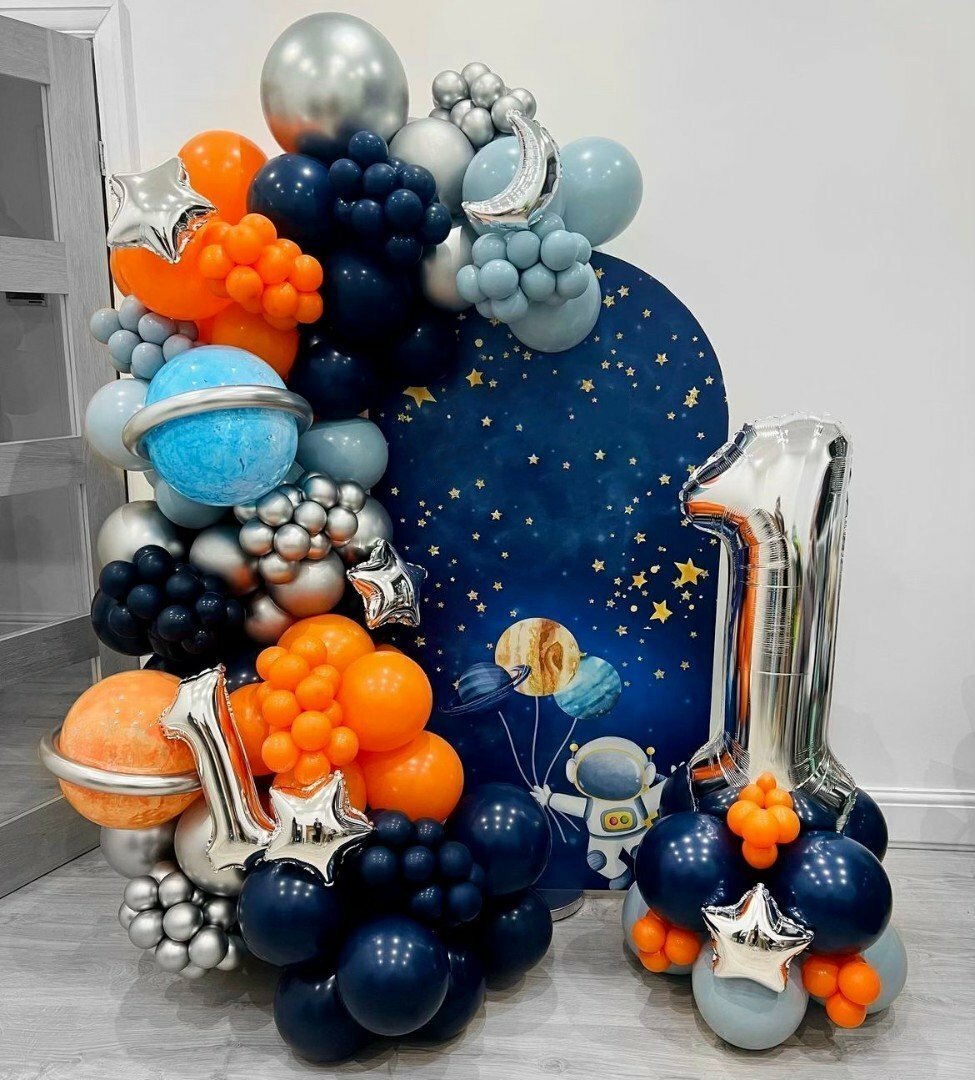 Фотозона из шаров на 1 годик "Космический первый день рождения"