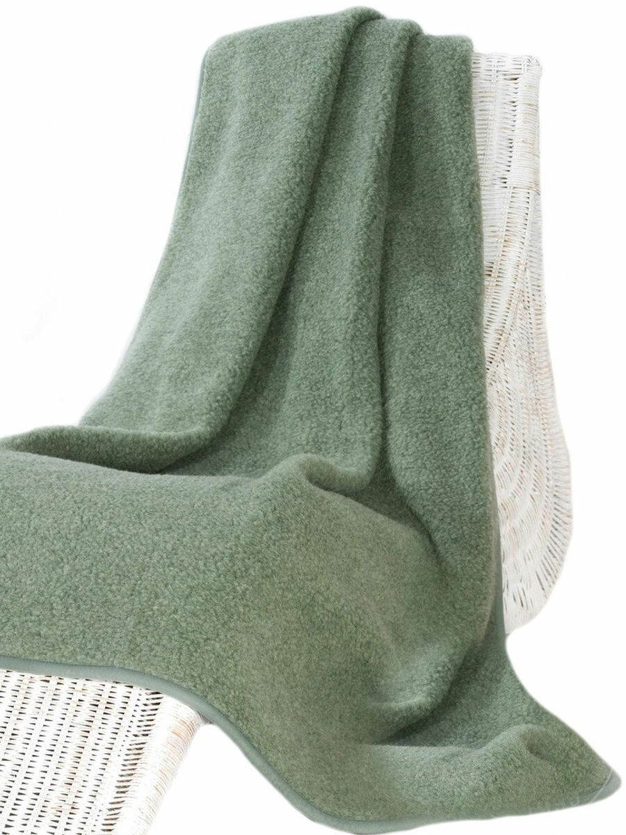 ALWERO / Плед покрывало для дома и дачи на кровать и диван из овечьей шерсти (140х200)зеленый